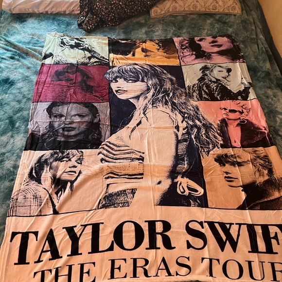 Taylor Swift | Bedding | Taylor Swift The Eras Tour New Throw Blanket ...